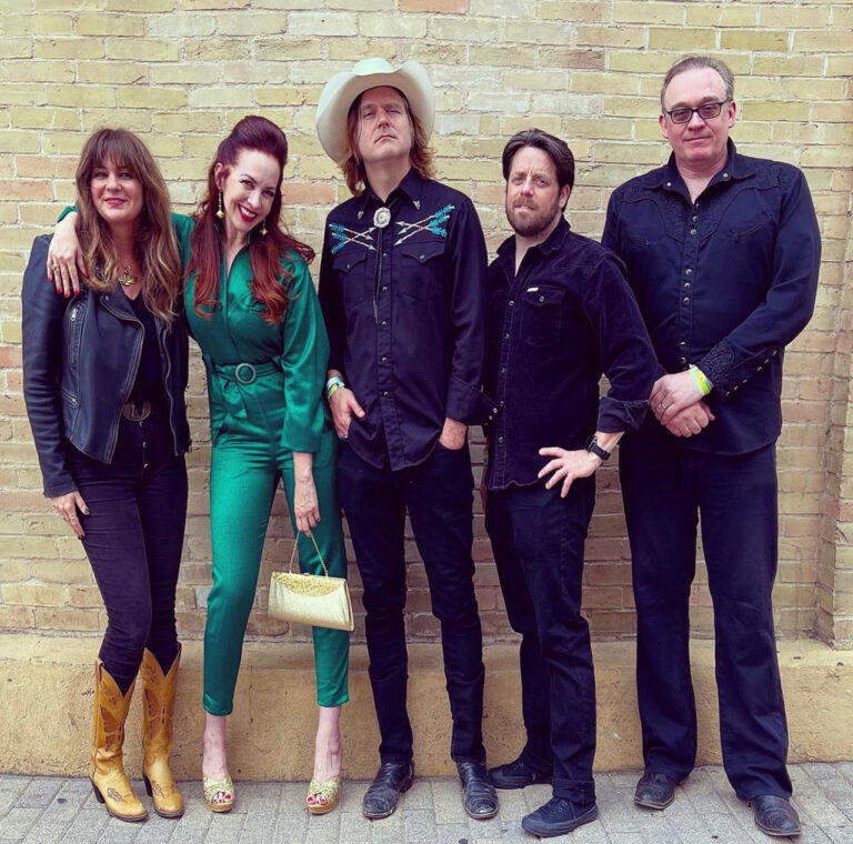 Laney Grey Feet (13 photos) Sexy Feets - Celeb Feets